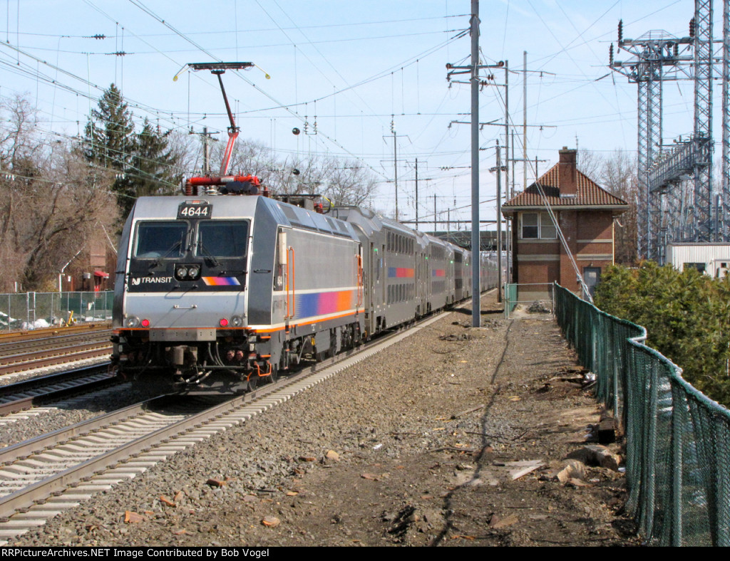 NJT 4644